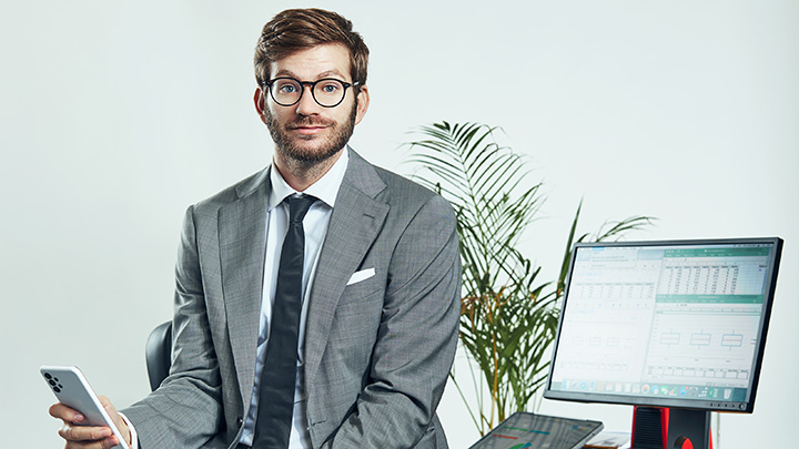 Thomas Wiesel travaille à 100%, au Festival du rire de Genève - Genève ...